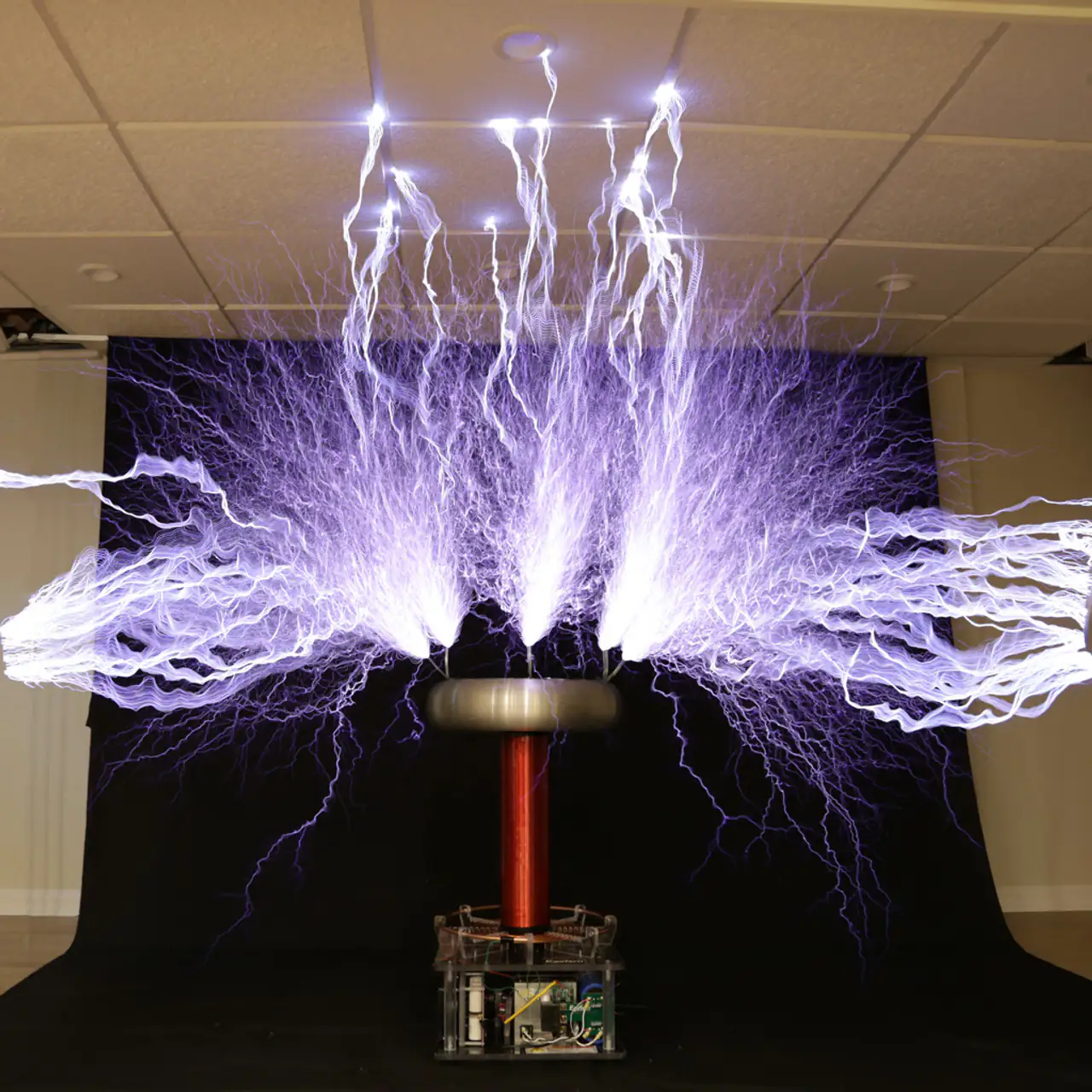 Module 3 Electromagnetism Review 8th Grade Flashcard | Quizizz