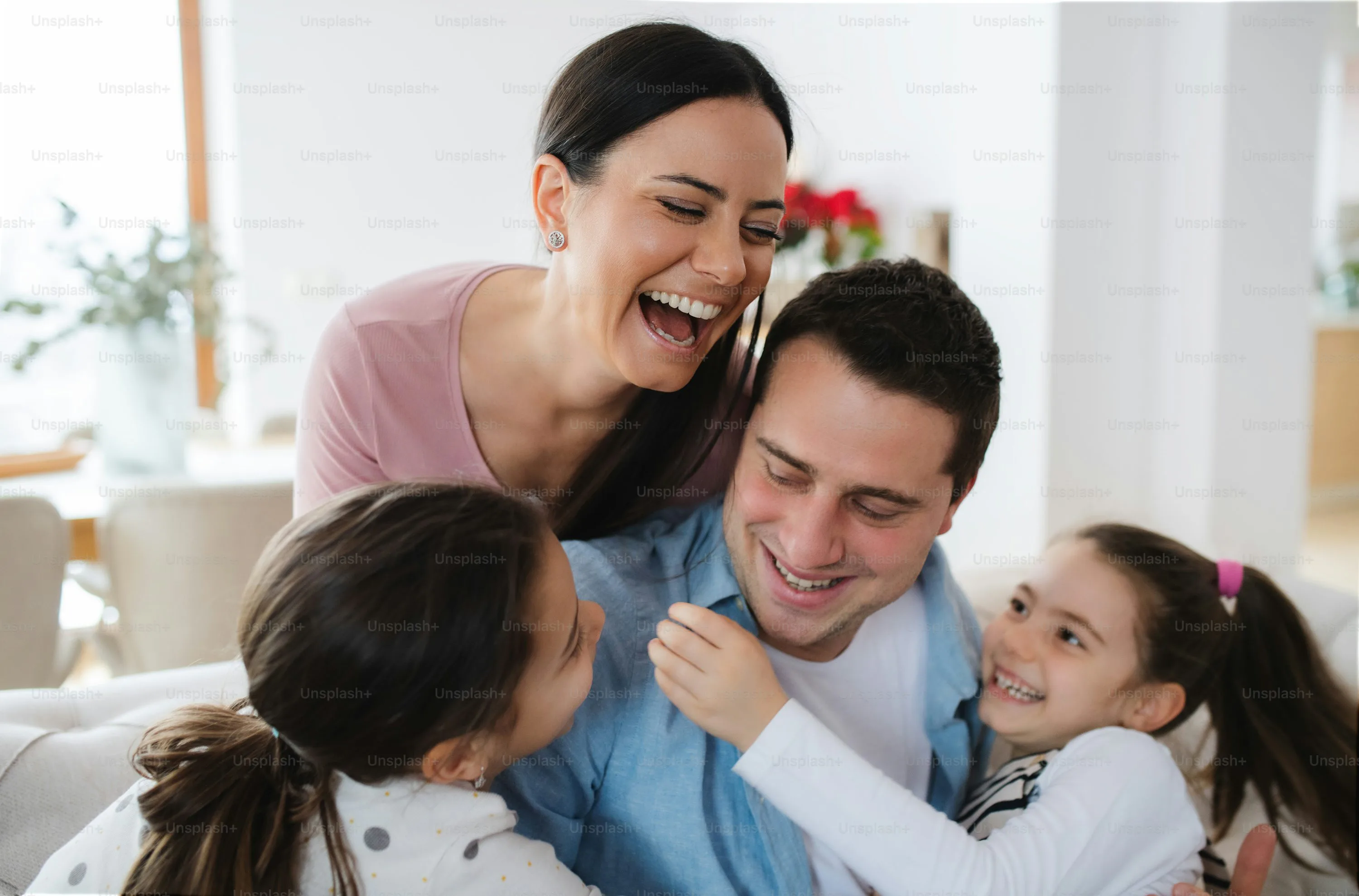 La famille et les adjectifs: Descriptive adjectives review 9th - 12th ...