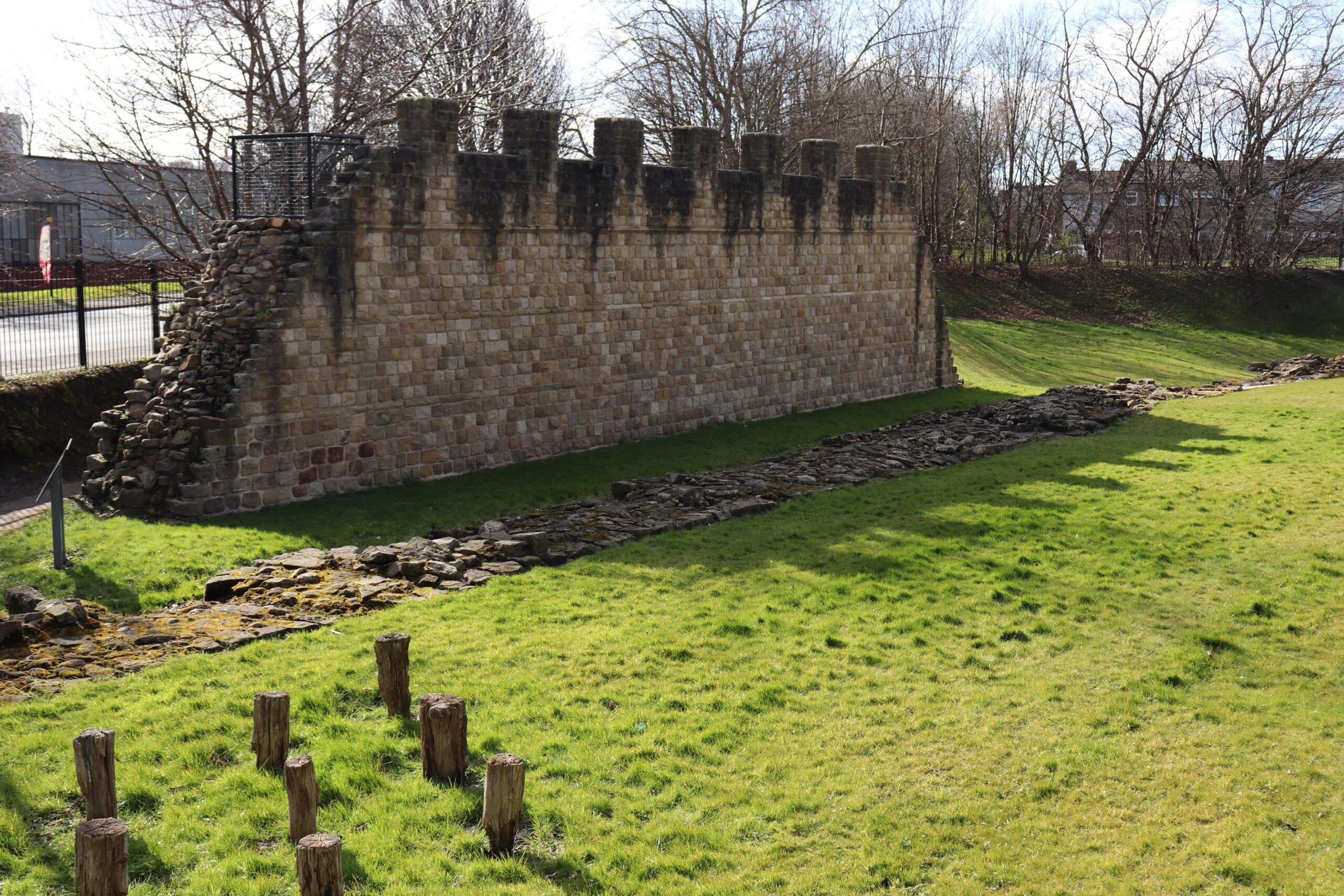 Hadrian's Wall - Twinkl Fact File Quiz 3rd Grade Quiz | Wayground ...