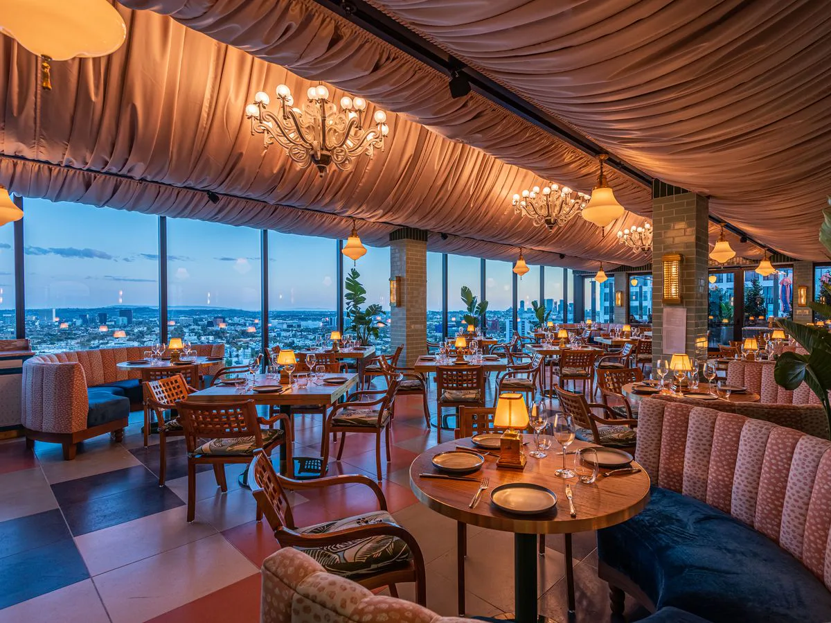 Vocabulario - Capítulo 2 - Senderos 2 Flashcards